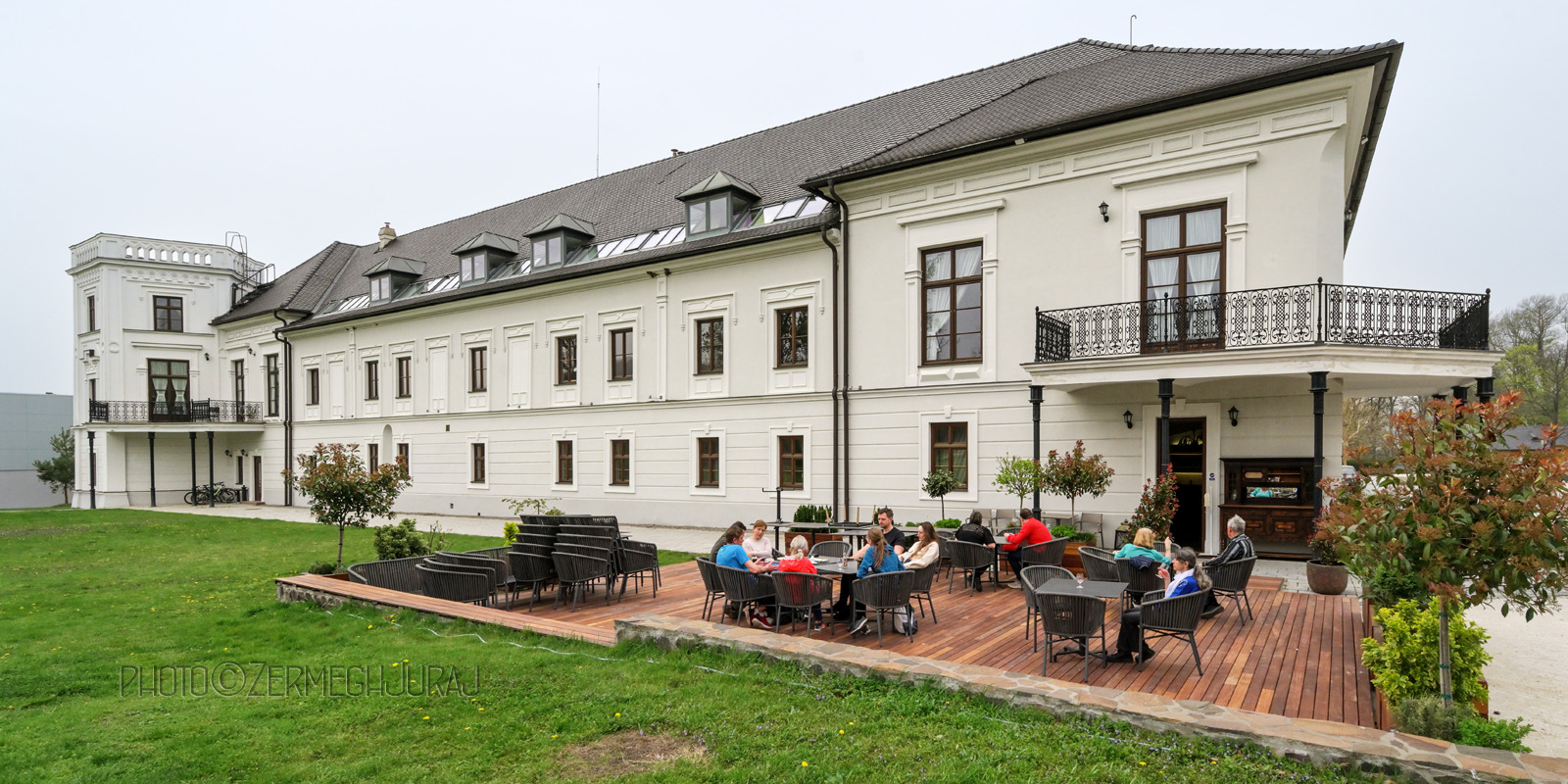 Oponický kaštieľ I. - Flog.sk